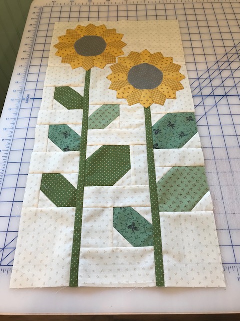 Sunflower block finished! | Life's Loose Threads